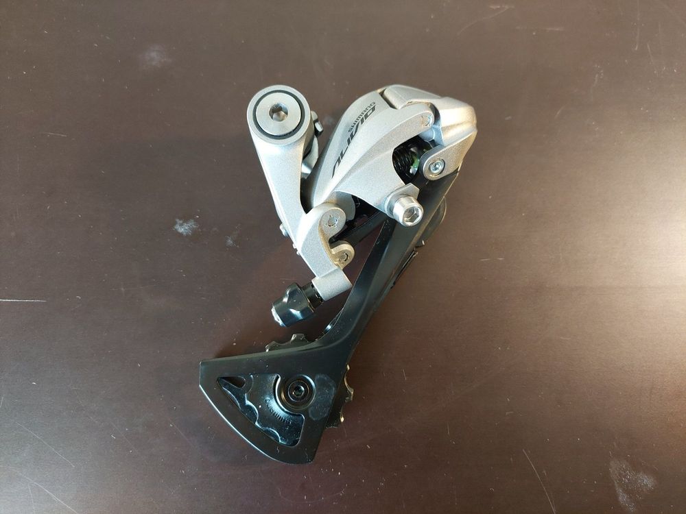 VELO: Shimano Alivio RD-T4000 Schaltwerk 9-fach (Neuf (Voir description ...