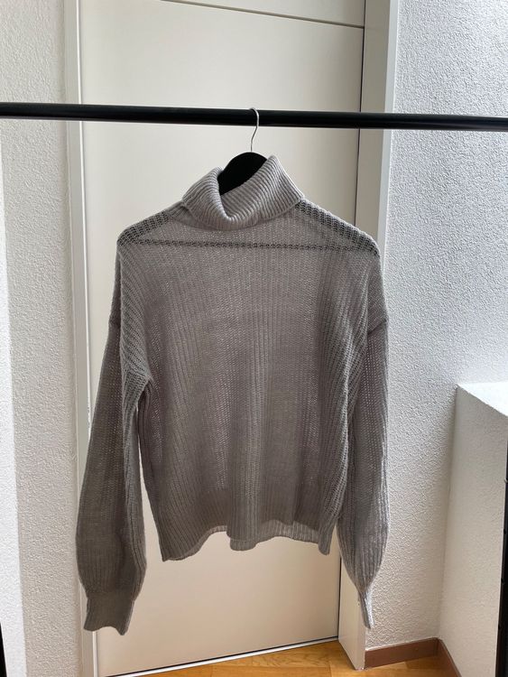 Grauer Pullover Villa (Gebraucht) in Grenchen für CHF 15 – mit Lieferung auf Ricardo kaufen