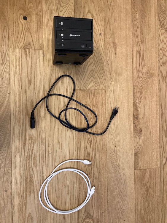 Sharkoon 2-Bay RAID Box 2TB (Gebraucht) in Schliern b. Köniz für CHF 7 ...