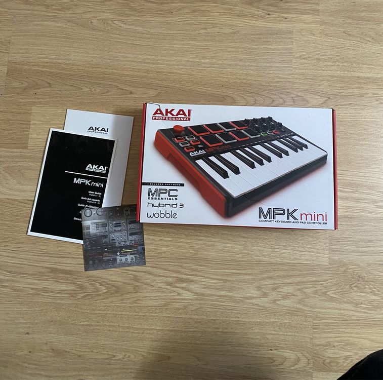 Akai Mini Board (Gebraucht) in für CHF 50 – mit Lieferung auf Ricardo ...