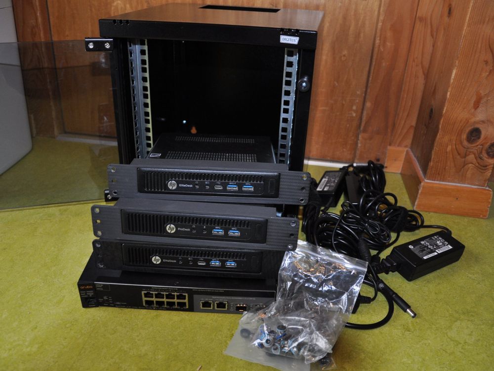 Homelab 3x Server, Switch + 10" Rack | Kaufen auf Ricardo