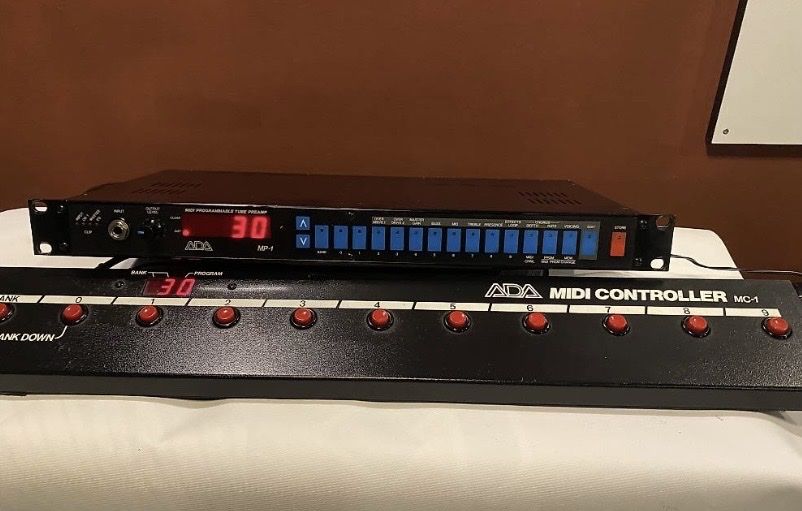ADA MP-1 Röhren-Vorverstärker + ADA MC-1 MIDI Controller (Gebraucht) in ...