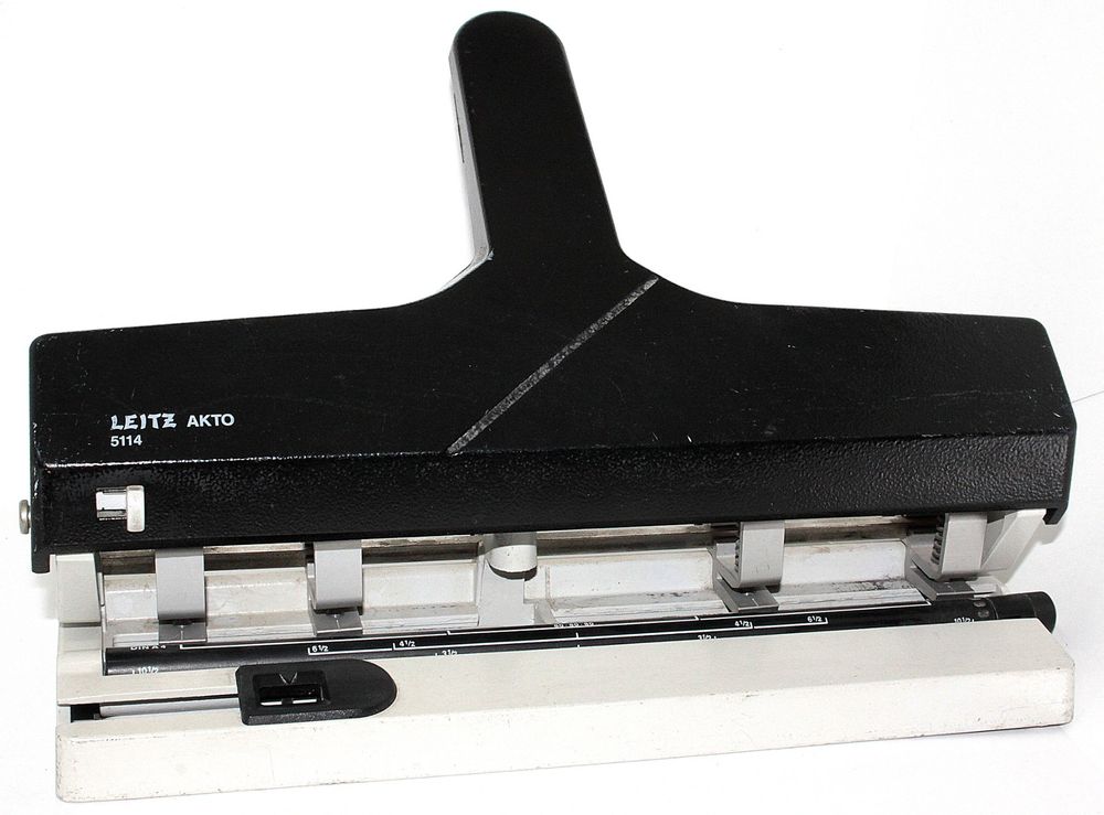 LEITZ AKTO 5114 LOCHER / verstellbar | Kaufen auf Ricardo