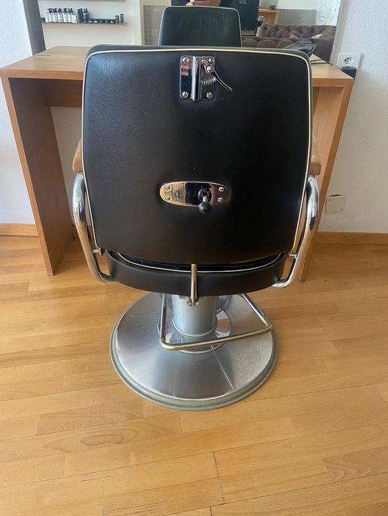 Coiffeurstuhl 2 Coiffeur stühle gemäss Bilder Guter zustand | Kaufen auf Ricardo