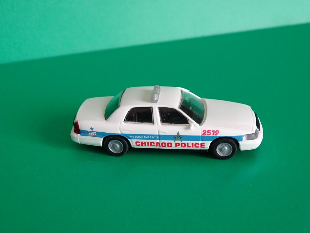 Ford Crown Victoria Chicago Police 1/87 | Kaufen auf Ricardo