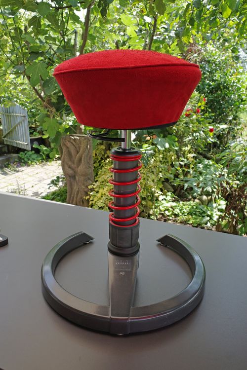 Hocker Swopper aeris rot/schwarz (Gebraucht) in Hitzkirch für CHF 150 ...