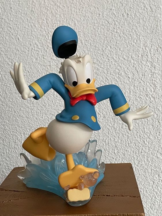 Donald Duck Figur / Walt Disney (Neu (gemäss Beschreibung)) in Ebmatingen für CHF 185 – mit ...
