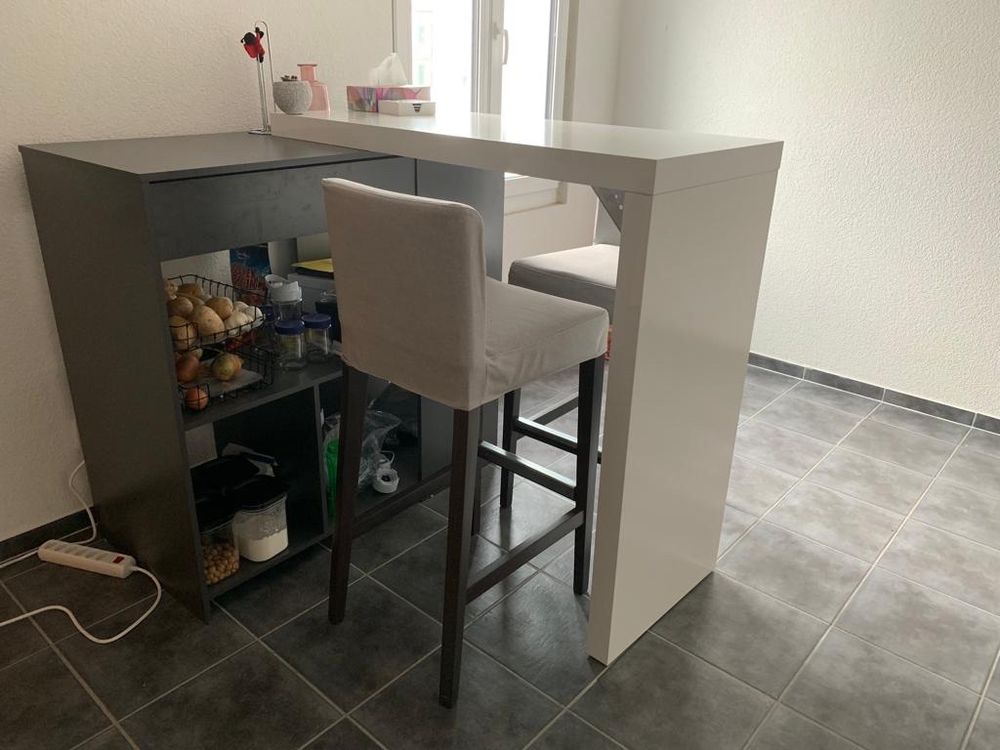 Bartisch mit Barstuhl (Gebraucht) in Buchs SG für CHF 80 – nur Abholung ...
