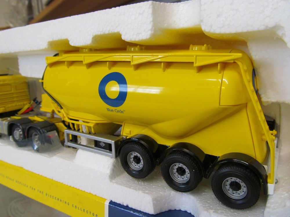 ERF 1:50 ECS FELDBINDER TANKER - BLUE CIRCLE CEMENT LIMITED (Neu ...