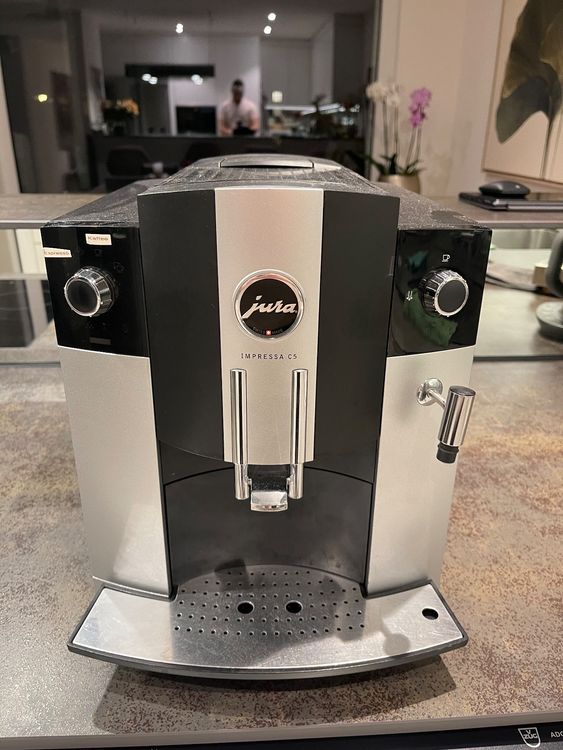 Jura Impressa C5 Ab 1 Franken Top Angebot! (Gebraucht) in Zwingen für CHF 161 – nur Abholung auf ...