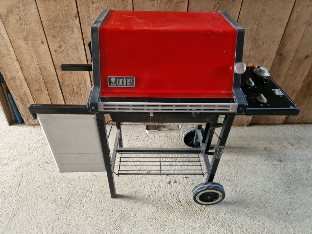 Weber König Gasgrill Spirit 700, EP 70 (Gebraucht) in Weinfelden für ...