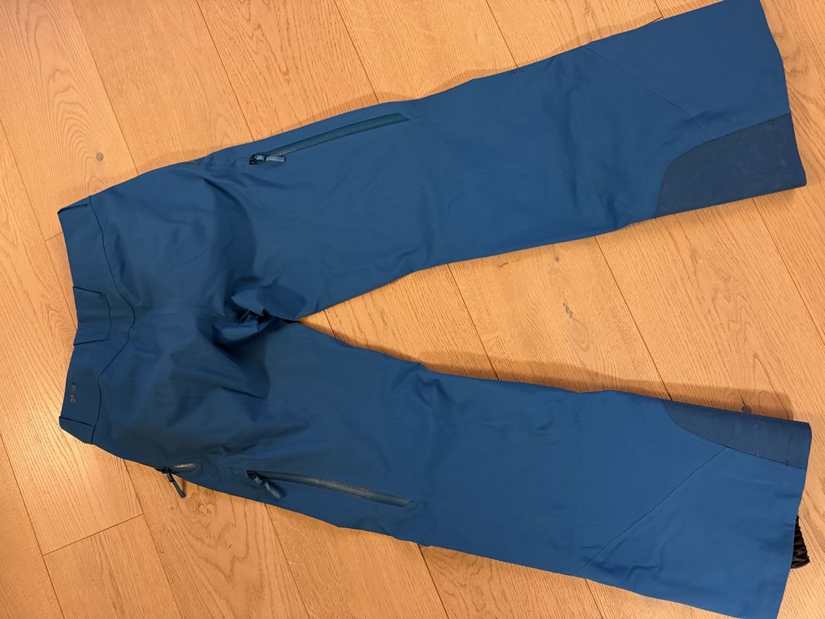 Arcteryx Skihose, Damen Gr. S, sehr guter Zustand (Neu (gemäss ...