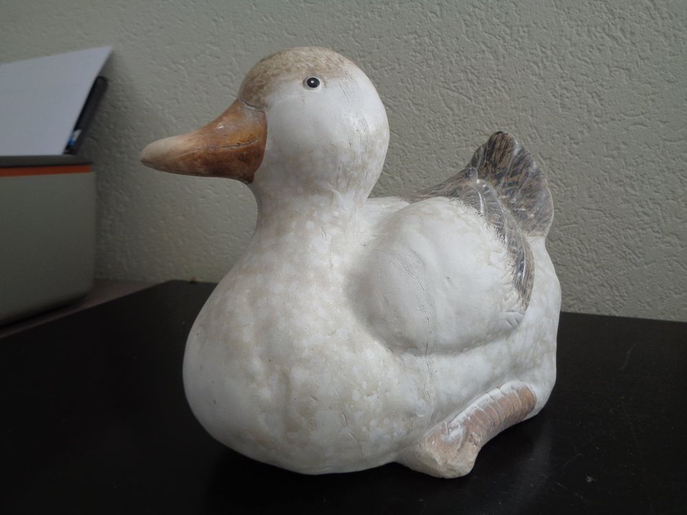 Ente aus Ton (24 cm) (Neu und originalverpackt) in Langenbruck für CHF ...
