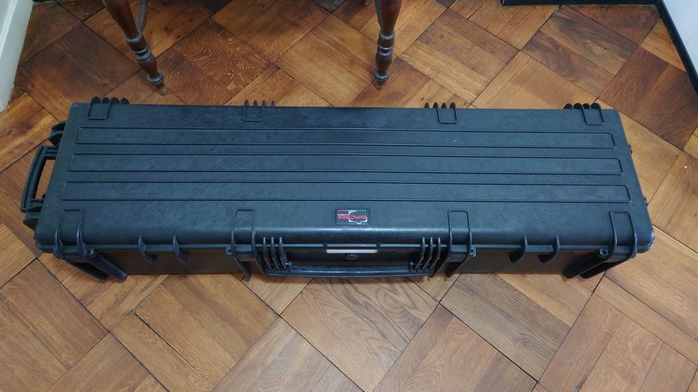 Explorer Case mit Axis Q1604–E Überwachungssystem (Gebraucht) in ...
