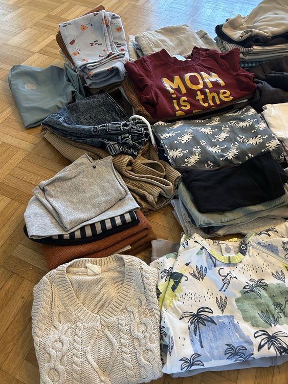 Babykleider Grösse 74/80 und 80/86 (Gebraucht) in Küsnacht ZH für CHF ...