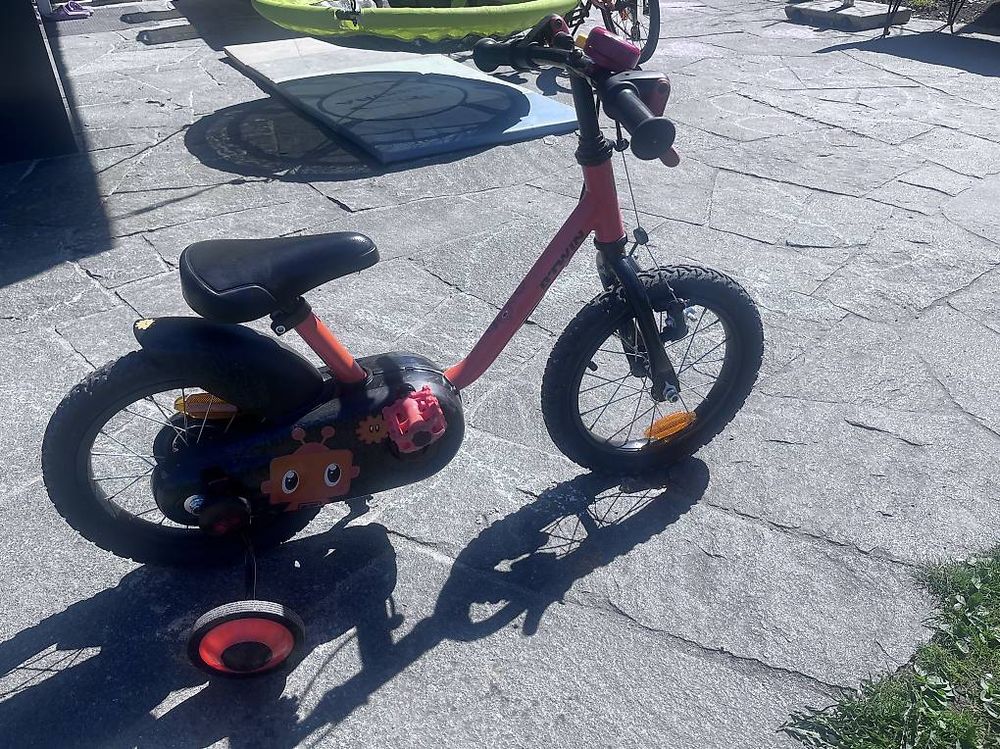 BTWIN Decathlon Btwin 500 Robot Kid's Bike 14" 14" Orange (Gebraucht) in Wil SG für CHF 25 – nur ...
