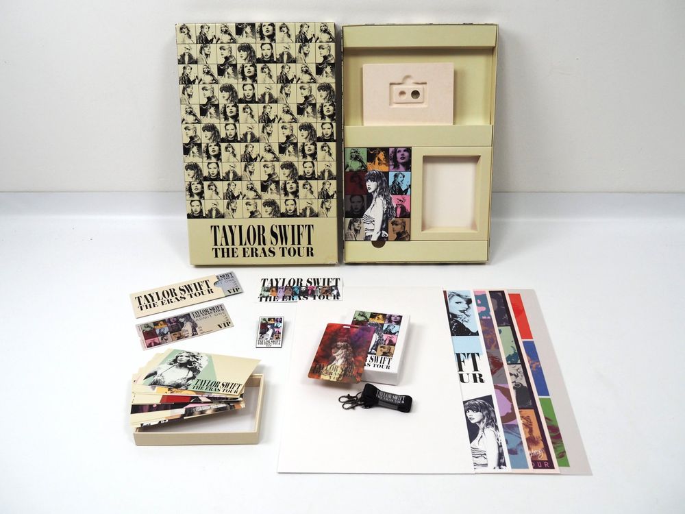 TAYLOR SWIFT The Eras Tour VIP Box (24062917) (Gebraucht) in für CHF 18 ...