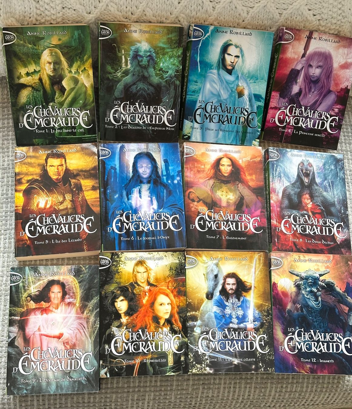 🟢 Les Chevaliers d'Emeraude, 12 tomes, collection complète (D'occasion) à Misery pour CHF 79.95 ...