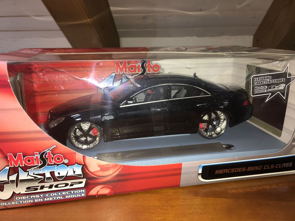 Mercedes-Benz CLS 1/18 no Minichamps - Custom Shop (Neu (gemäss ...