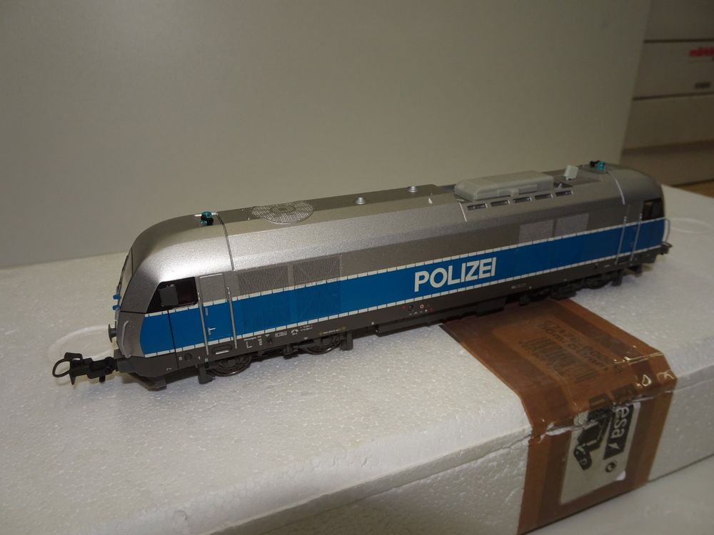 Märklin Zug Polizei Lokomotive Wagen Digital HO 26566 | Kaufen auf Ricardo