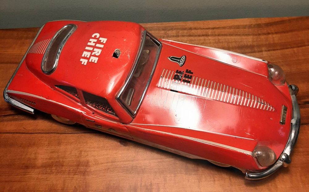 Vintage Fire Chief Blechauto, batteriebetrieben/60er/China (Gebraucht ...