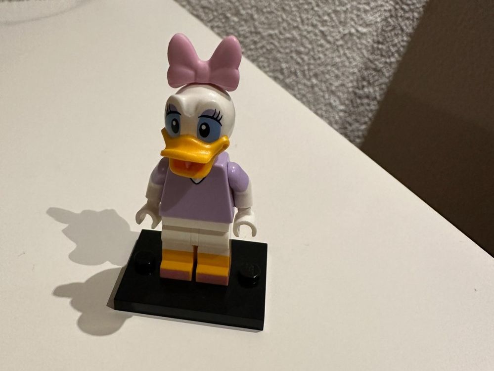 Lego Disney Minifigur Daisy Duck | Kaufen auf Ricardo
