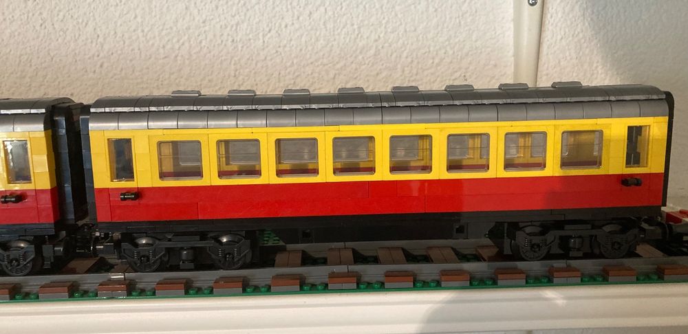 Trans-Europa Express Lego/BlueBrixx mit 3 Wagen (Gebraucht) in ...