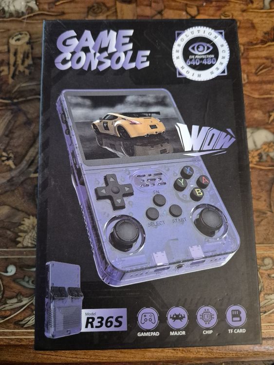 Retro Game Console R36S Neu! (Neu und originalverpackt) in Binningen ...