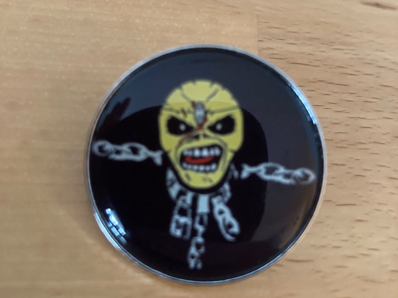 Iron Maiden Pin Anstecker Punk Rock Metal Pop (Neu (gemäss Beschreibung ...