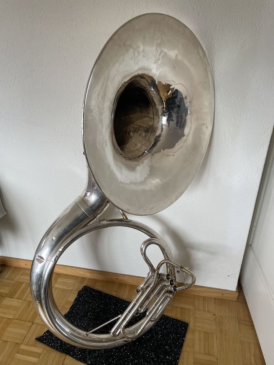 Sousaphon B&H 400 (Gebraucht) in Möhlin für CHF 550 – nur Abholung auf ...