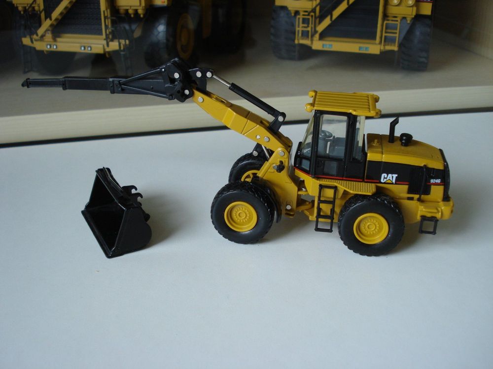 CAT 924 G Radlader (Gebraucht) in Mitlödi für CHF 25 – mit Lieferung ...