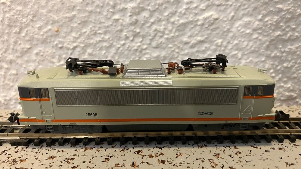 Piko / N / Locomotive SNCF, série 25000 (Neu und originalverpackt) in ...