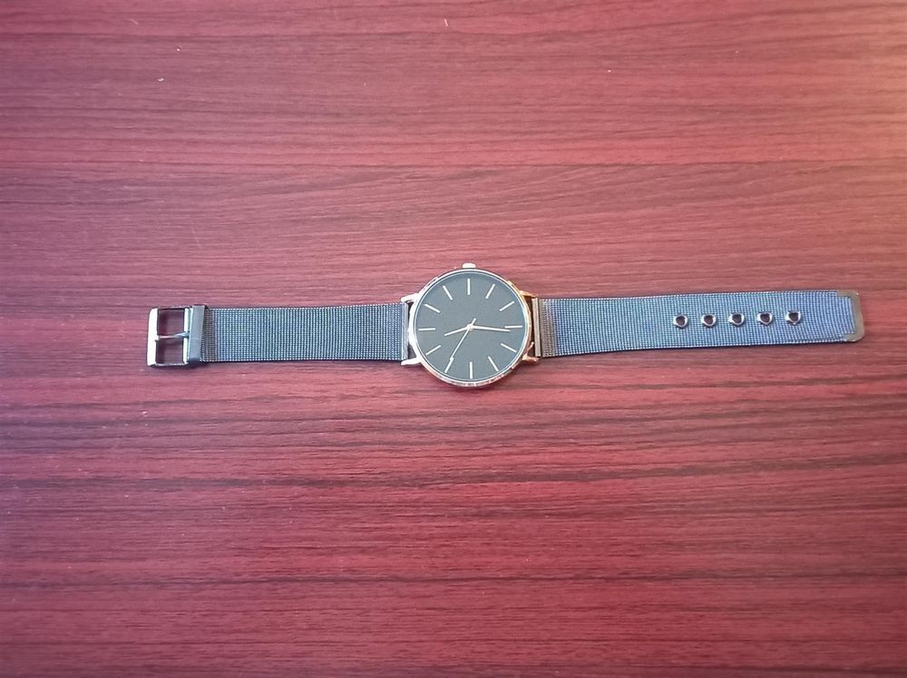 Minimalist schwarz Tushan - Montre Tushan minimaliste (Neu und originalverpackt) in Bremblens ...