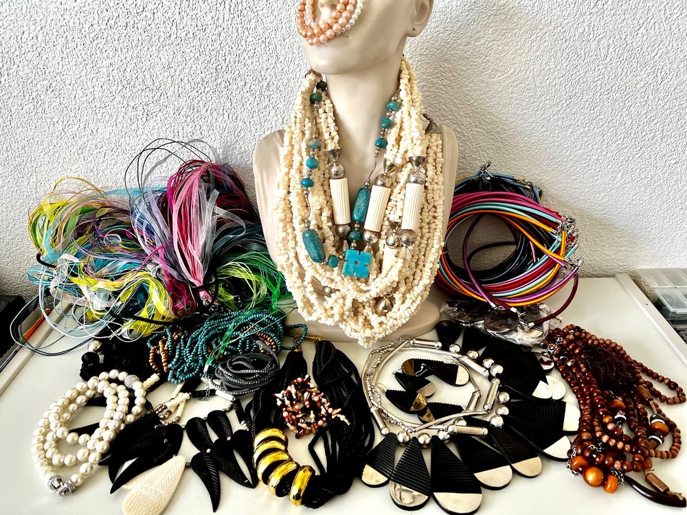 FÜR WIEDERVERKÄUFER-FLOHMARKT/ LOT SCHMUCK + ZUBEHÖR ab FR 1 (Gebraucht ...