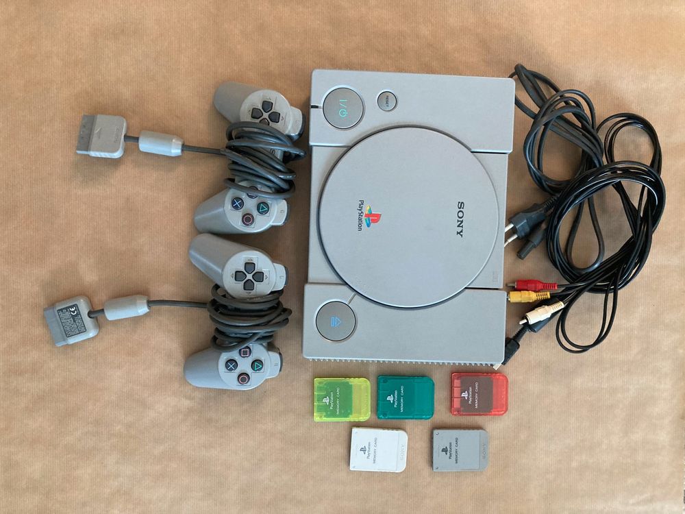 Playstation 1 PS1/PSX mit Modchip 12C508A (Gebraucht) in Adliswil für ...