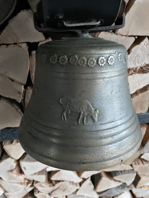alte Glocke ab CHF 1.- (Gebraucht) in Altdorf für CHF 56 – mit Lieferung auf Ricardo kaufen