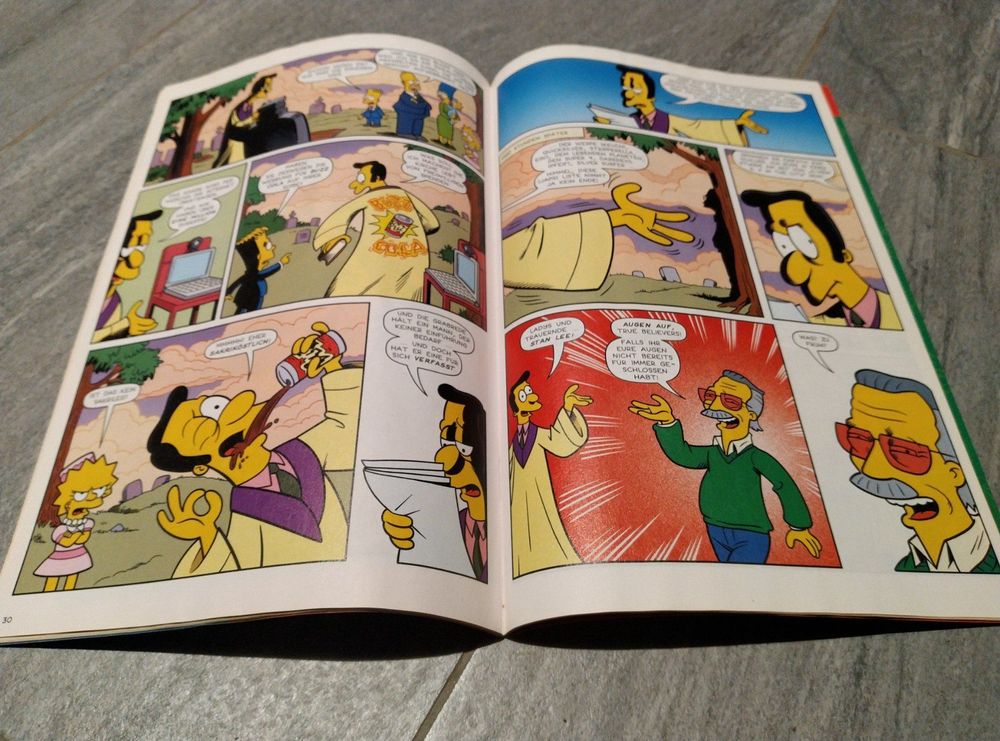 Der Tod des Comic-Typs! Simpsons Comic komplette Reihe (Gebraucht) in ...