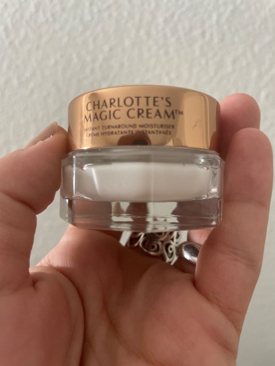 Charlotte Tilbury Magic Cream 15ml.. Neu und ungeöffnet (Neu und ...