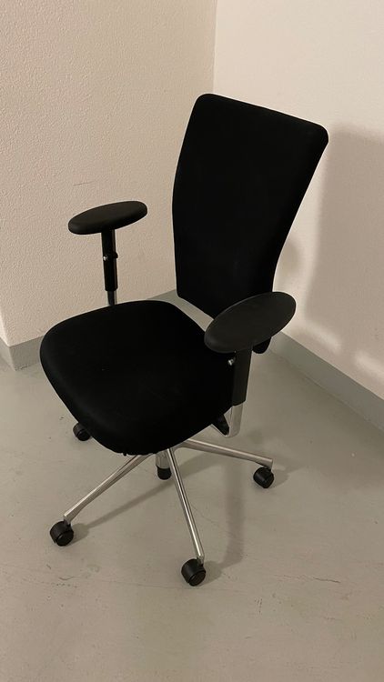Vitra Bürostuhl-100 CHF (Gebraucht) in Basel für CHF 100 – nur Abholung auf Ricardo kaufen