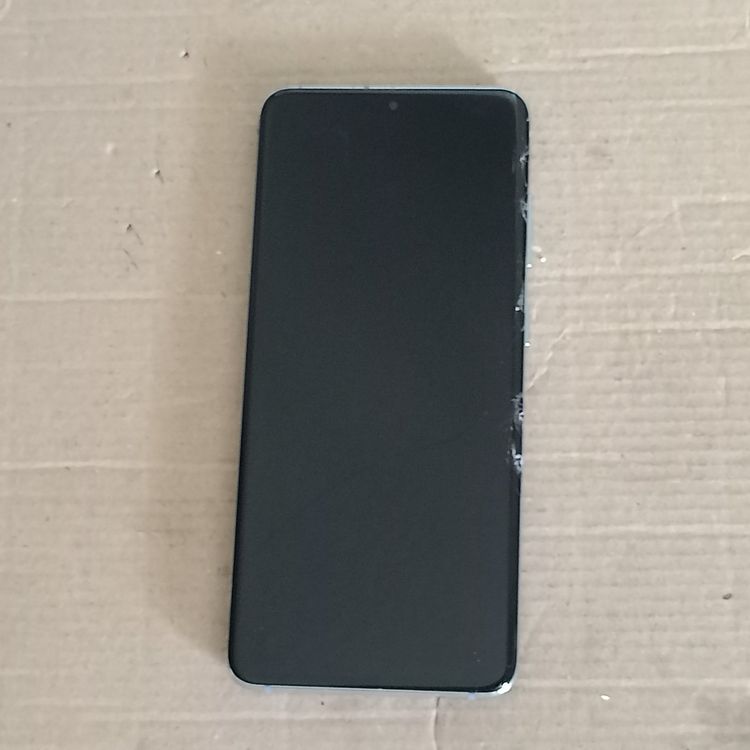Samsung Galaxy S20 Modell SM-G981 beschädigt und defekt (Defekt) in Winterthur für CHF 15 – mit ...
