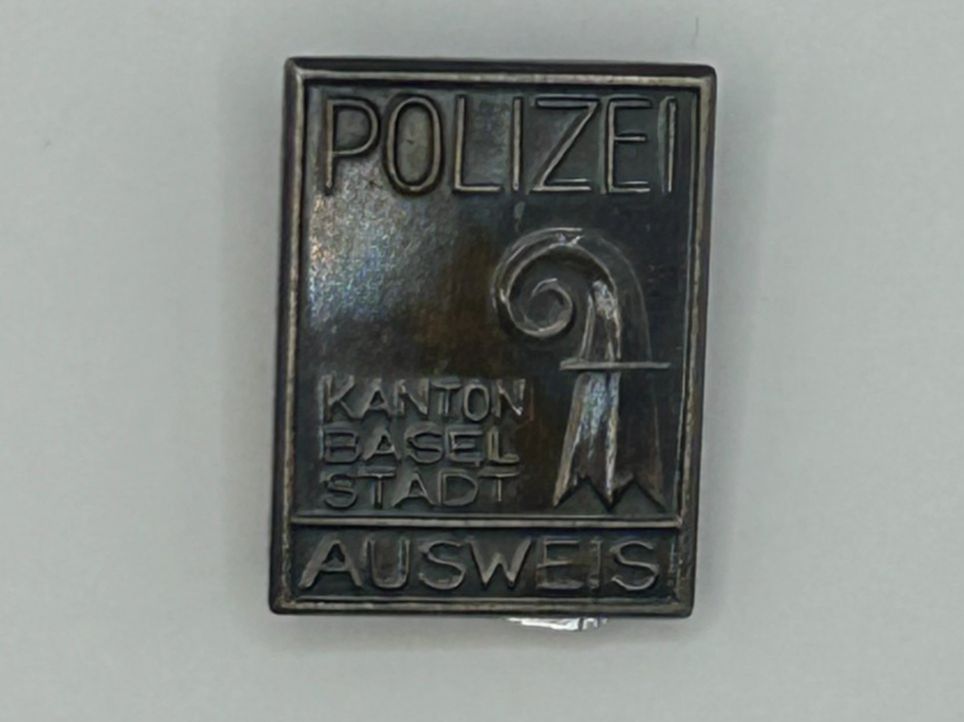 Seltener Pin der Kapo Basel Ausweis Pin | Kaufen auf Ricardo