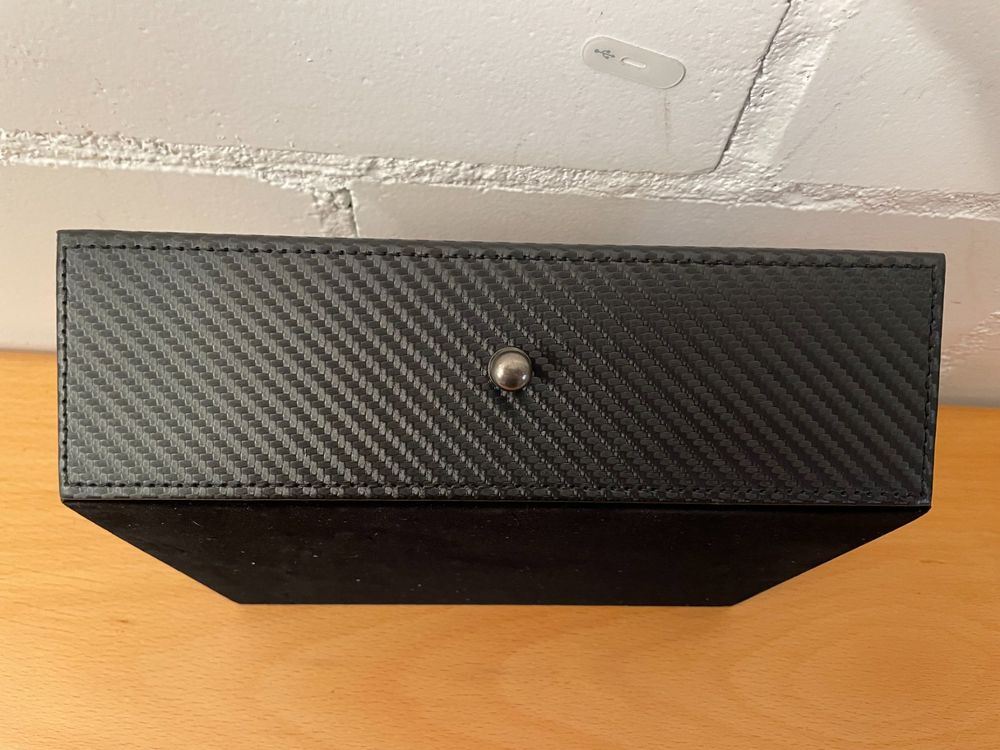 Schublade für leeres Fach im Tesla X (Gebraucht) in Diepoldsau für CHF ...