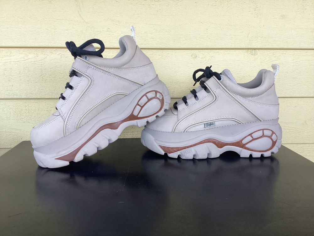 Buffalo Plateau Classic Boots Unikat (Gebraucht) in für CHF 79 – mit ...