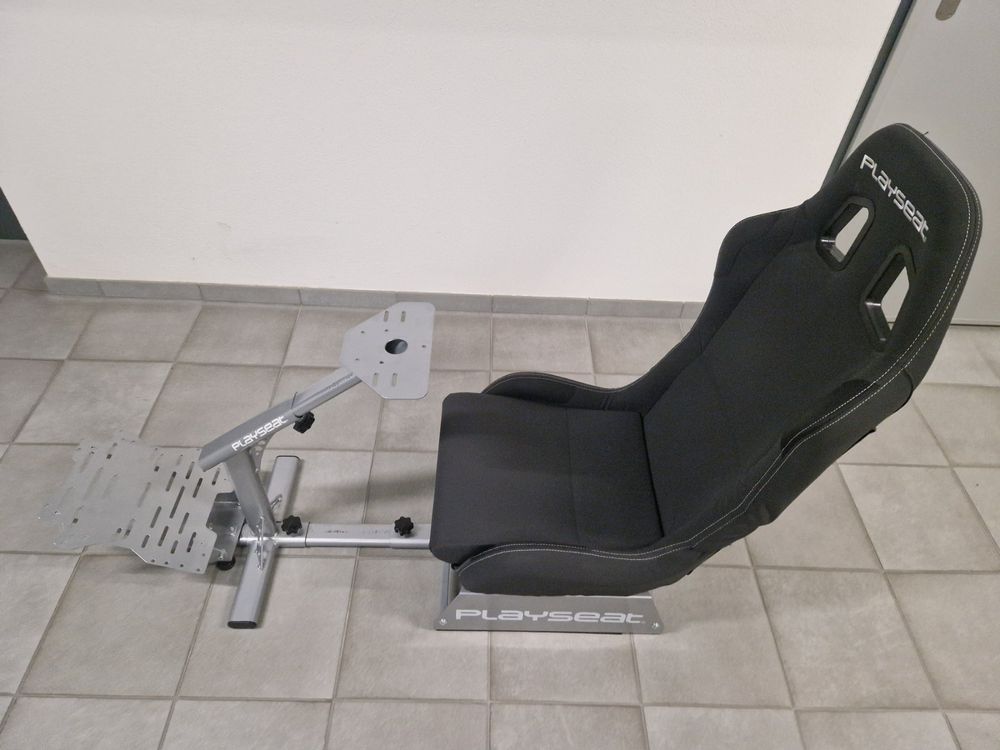 Playseat Racing SIM Rig (Gebraucht) in Thun für CHF 166 – nur Abholung ...