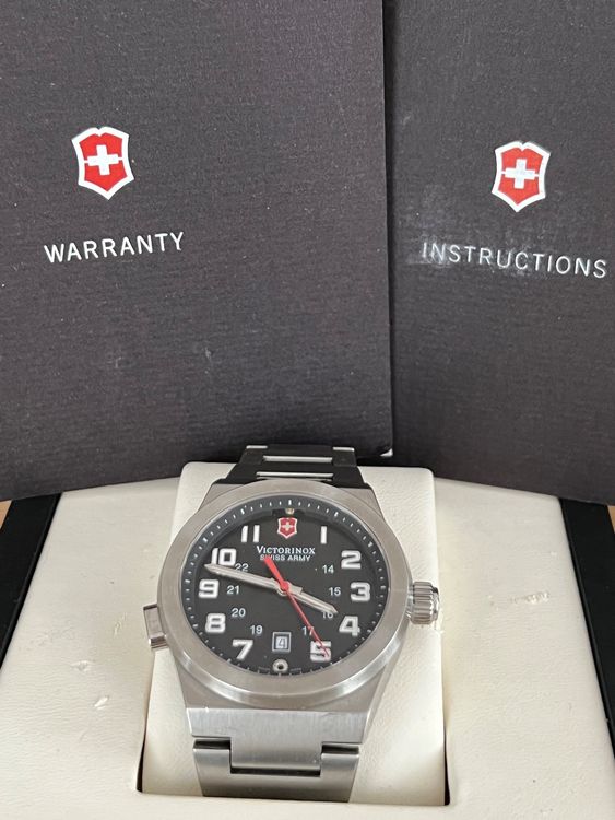 Victorinox Night Vision Quarz 241130 | Kaufen auf Ricardo