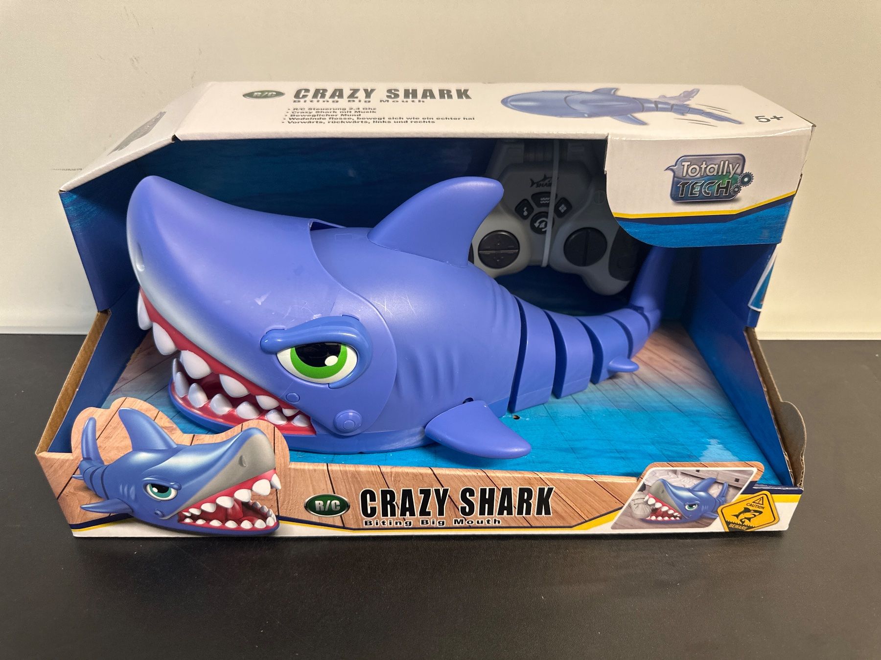 Neu Spielzeug Crazy Shark R/C Totally Tech (1x) (Neu und ...