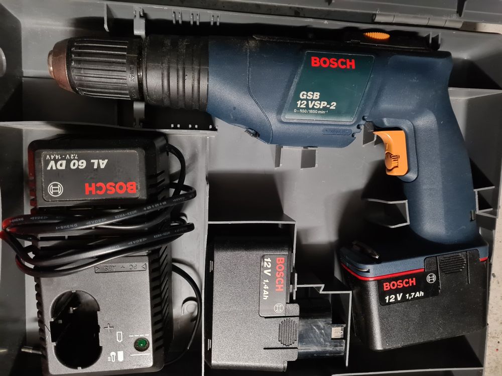 BOSCH Akku Bohrmaschine, Schlagbohrer, Schrauber (Gebraucht) in ...