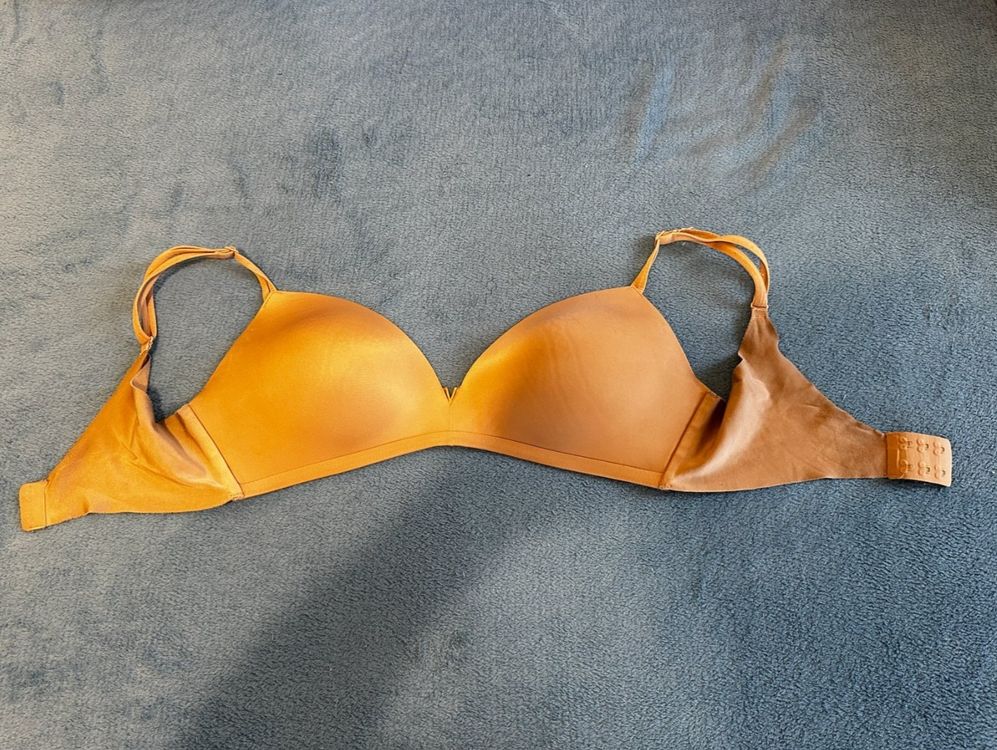 VICTORIA SECRET 90C (95C) Soutien-gorge (D'occasion) à Genève pour CHF 1 – avec livraison ...