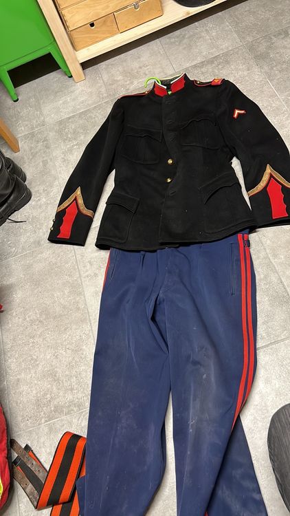 Uniforme pompier police gendarmerie militaire (Gebraucht) in etoy für ...