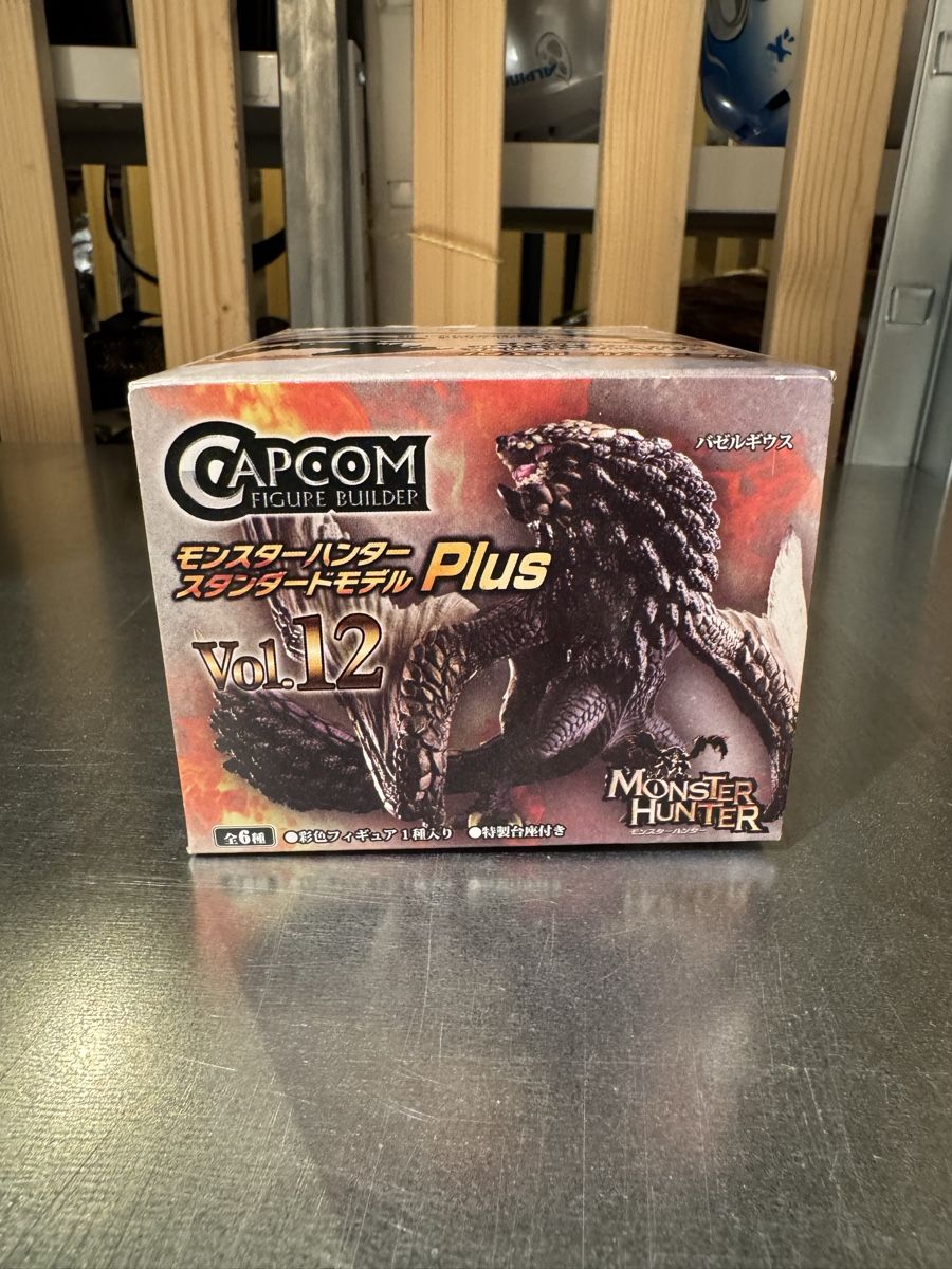 Monster Hunter Vol. 12 - Mystery Box (Neu und originalverpackt) in ...